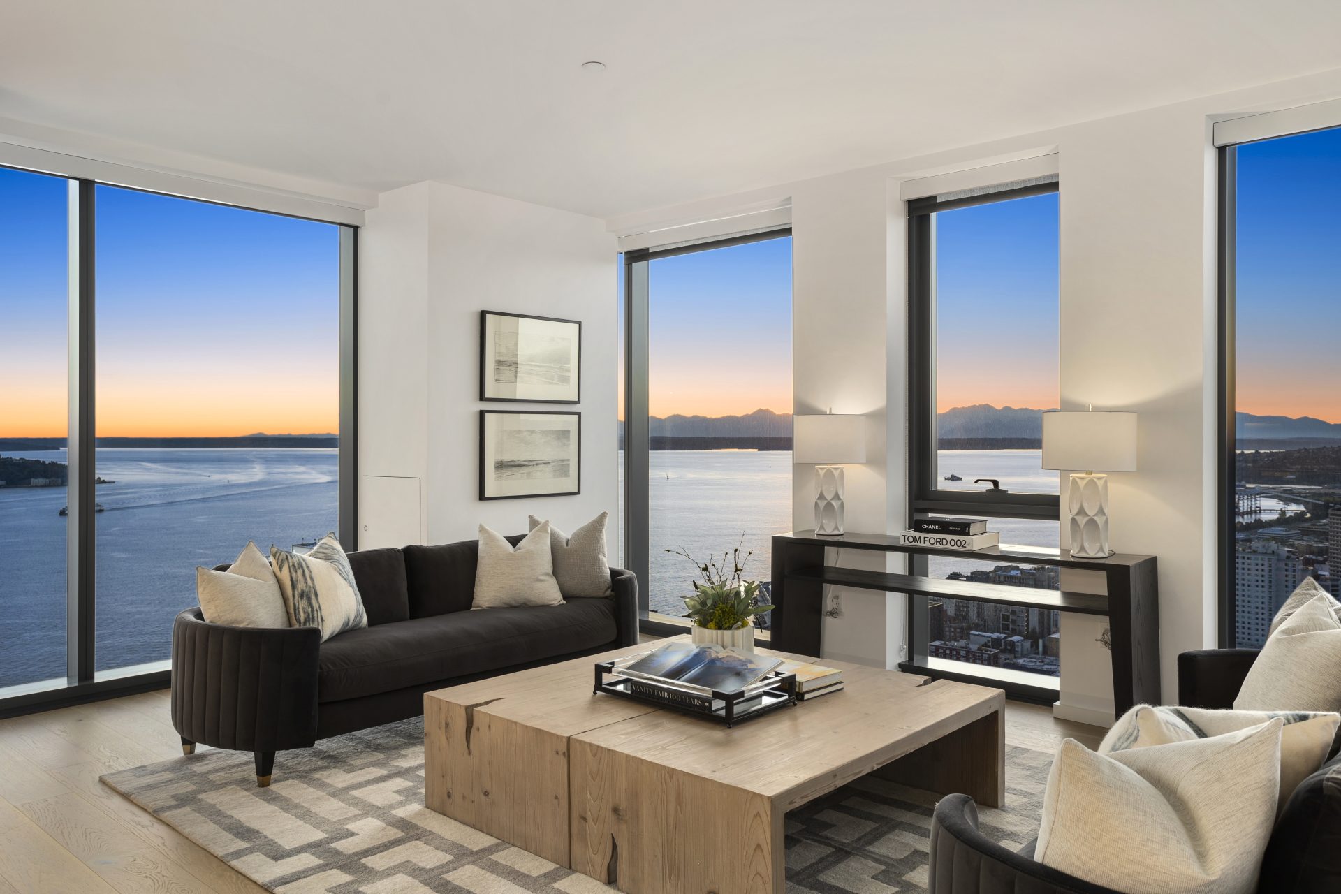 New Seattle High Rise Penthouses - The Modern